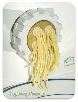 The Italian pasta machine for people in a hurry! Lello's pastamaster ...